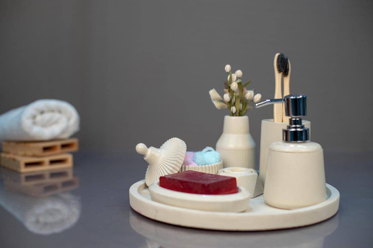 Bathroom Sets - Correa Studios