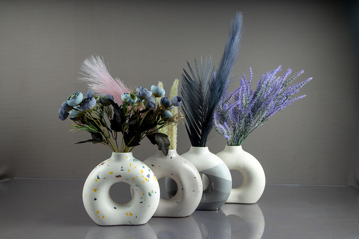 Vases - Correa Studios